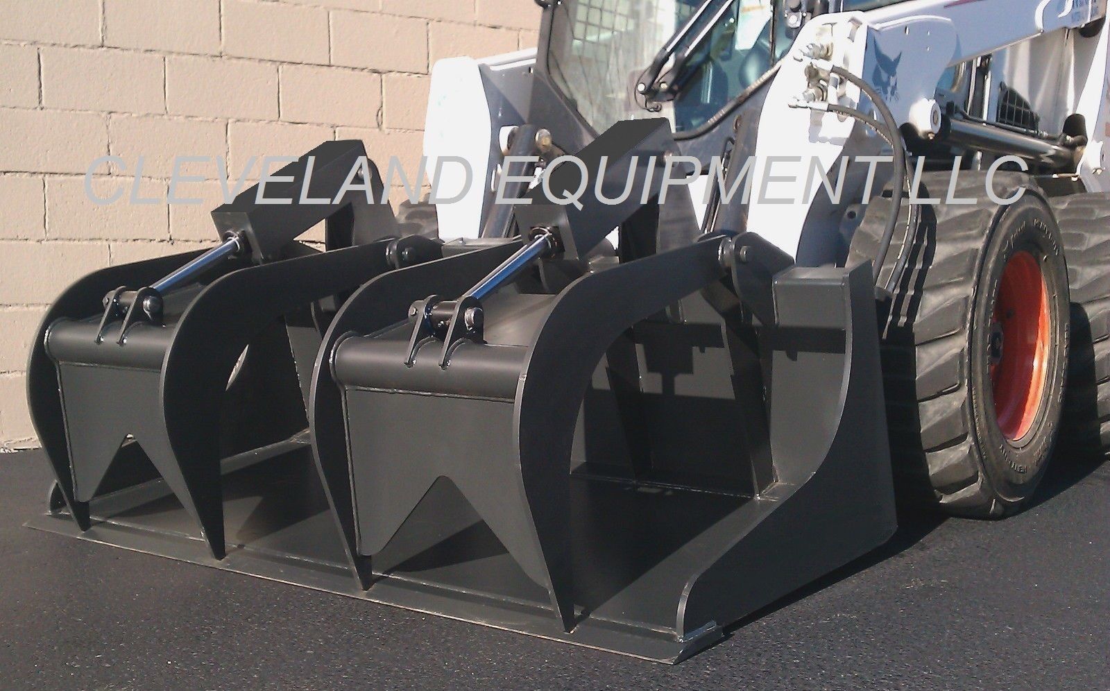 Grapple Bucket – Loflin Heavy Duty - Cleveland Equipment LLC