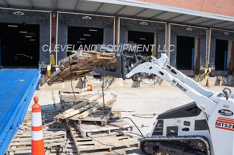 Mini Root Grapple - Loflin Fabrication - Cleveland Equipment LLC